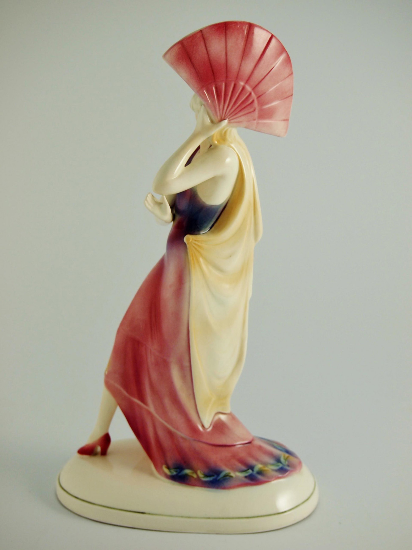 Katzhutte Fan Dancer* - Nouveau Deco Arts