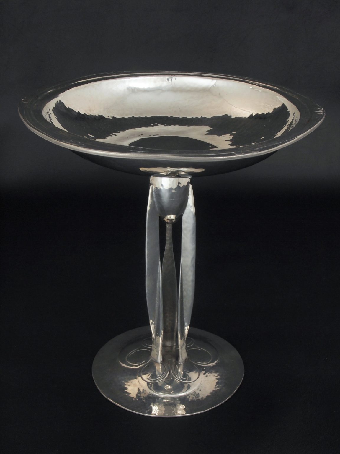 Liberty Polished Pewter Tazza - Nouveau Deco Arts