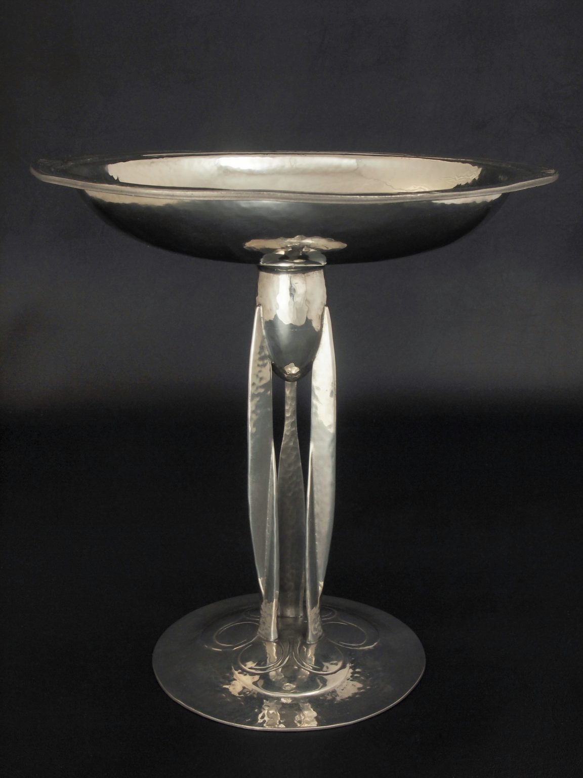 Liberty Polished Pewter Tazza - Nouveau Deco Arts