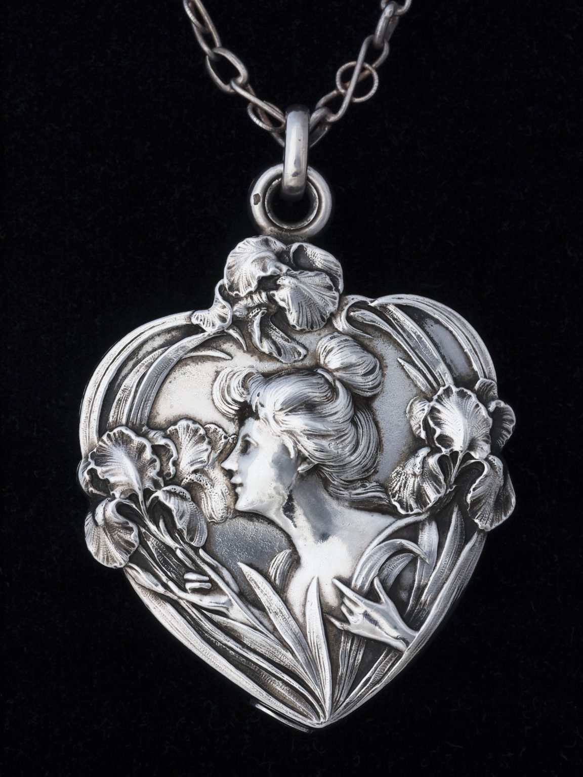 Art Nouveau Mirror Locket by Dropsy* - Nouveau Deco Arts