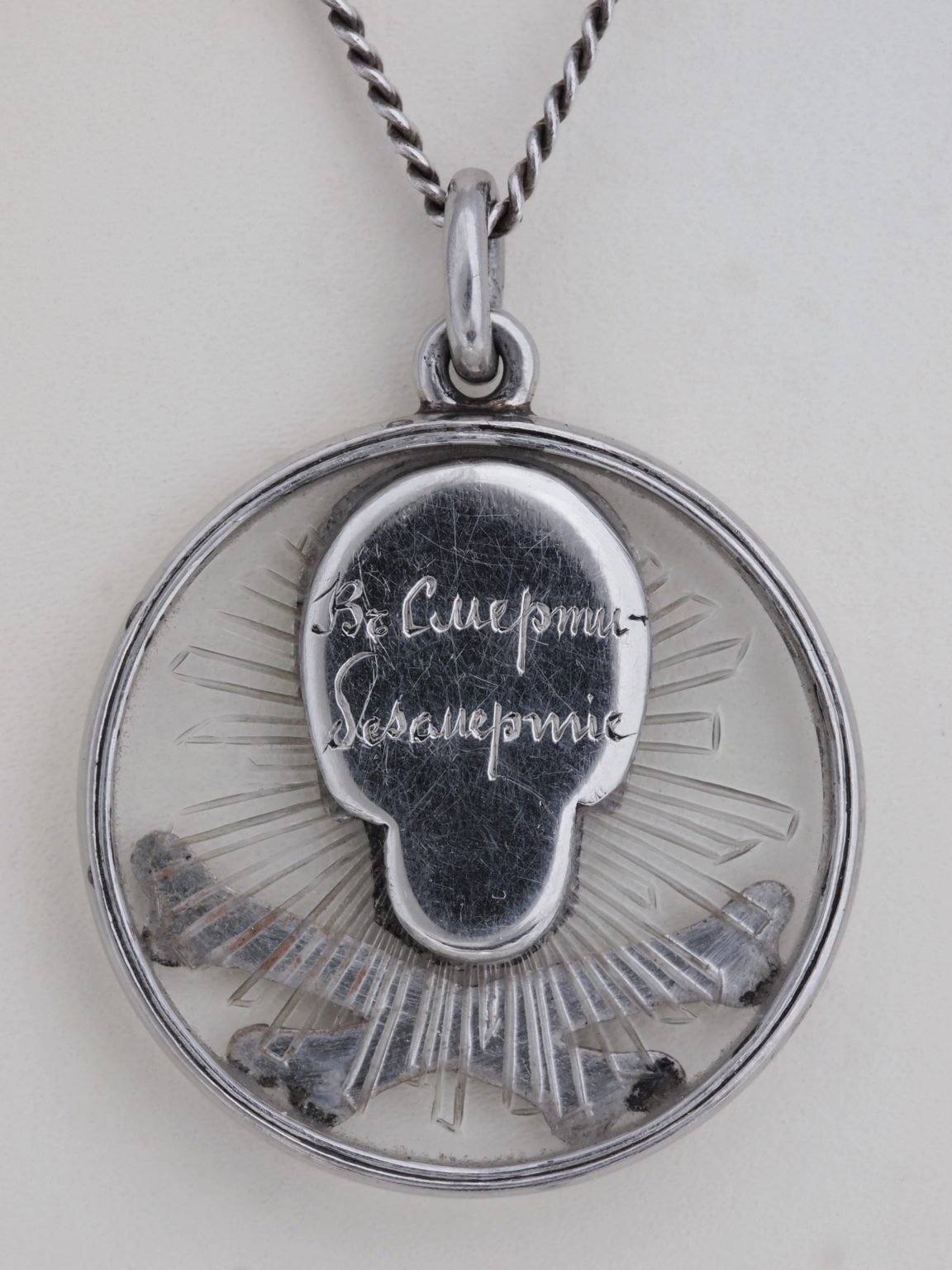 Platinum Skull and Crossbones Pendant - Nouveau Deco Arts